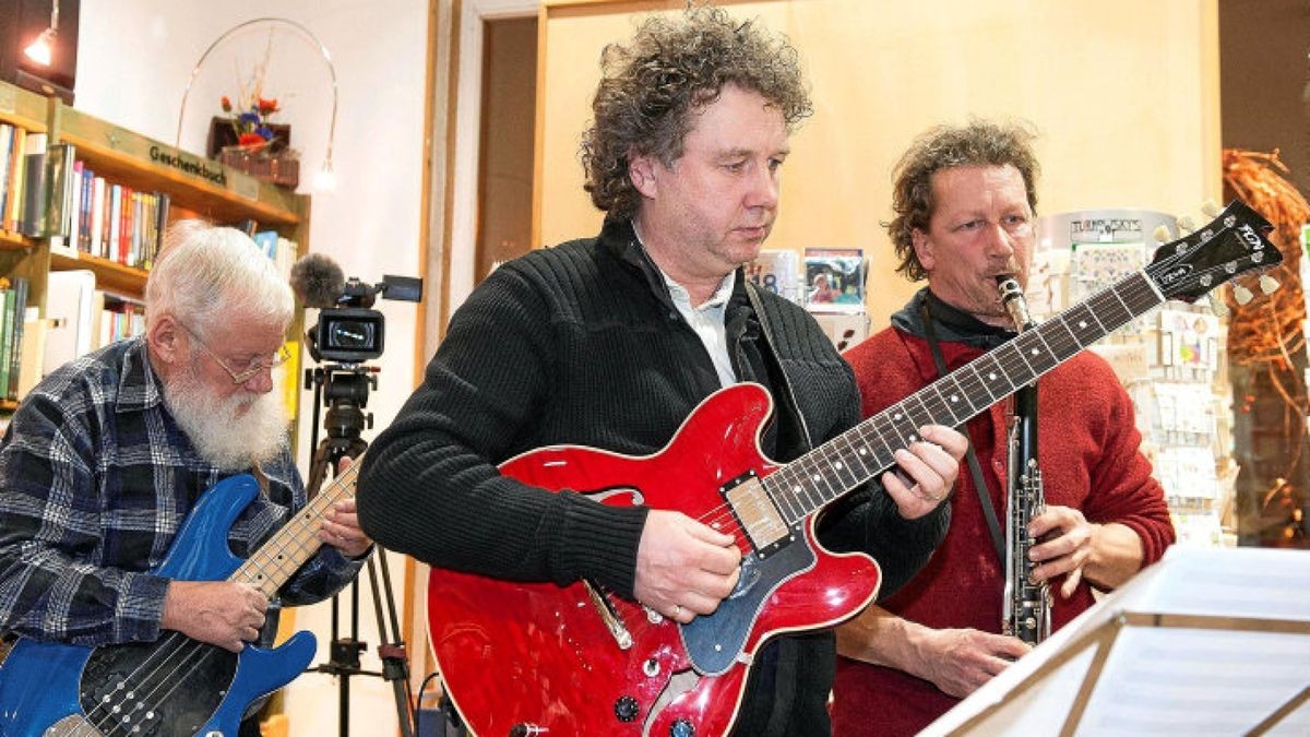 Die Liebe und das Leben in Borkenste: Volker Müller stellt in Greiz ...