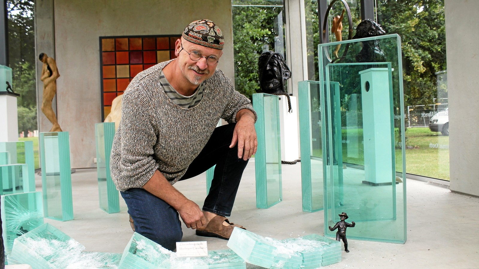 Künstler Roland Lindner stellt in Geras Hofwiesenpark aus