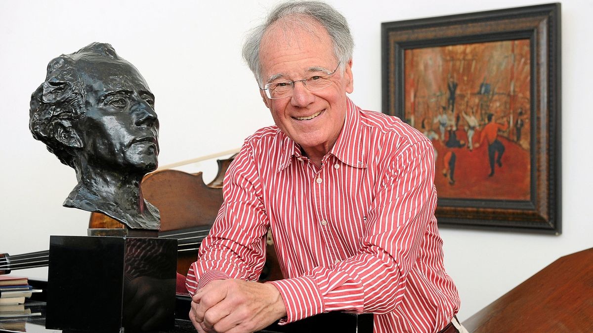 Stehende Ovationen in der Weimarhalle