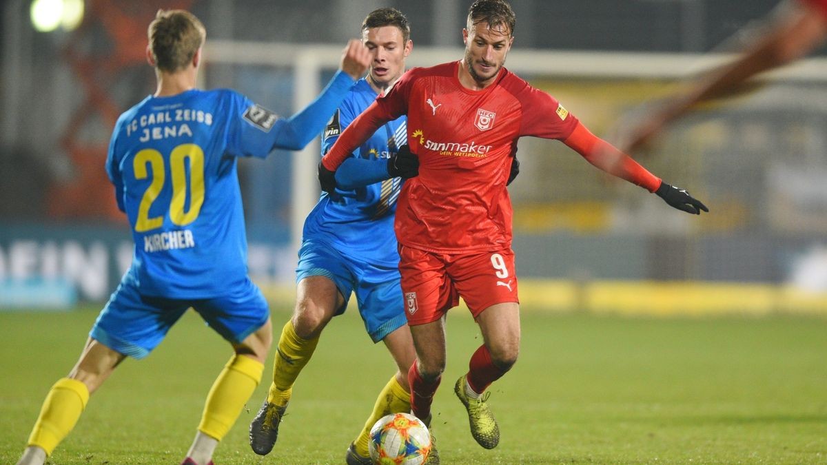 Rückschlag: FC Carl Zeiss Jena verliert gegen Halleschen FC