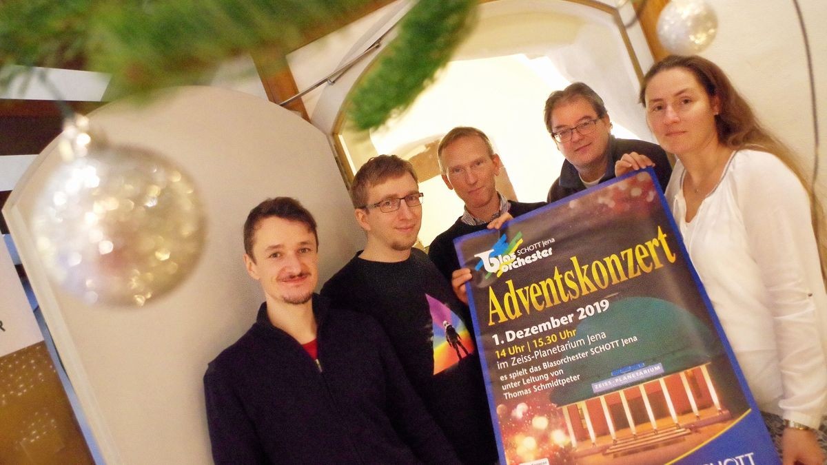 Vom Himmel hoch regnen Zuckerstangen in Jena