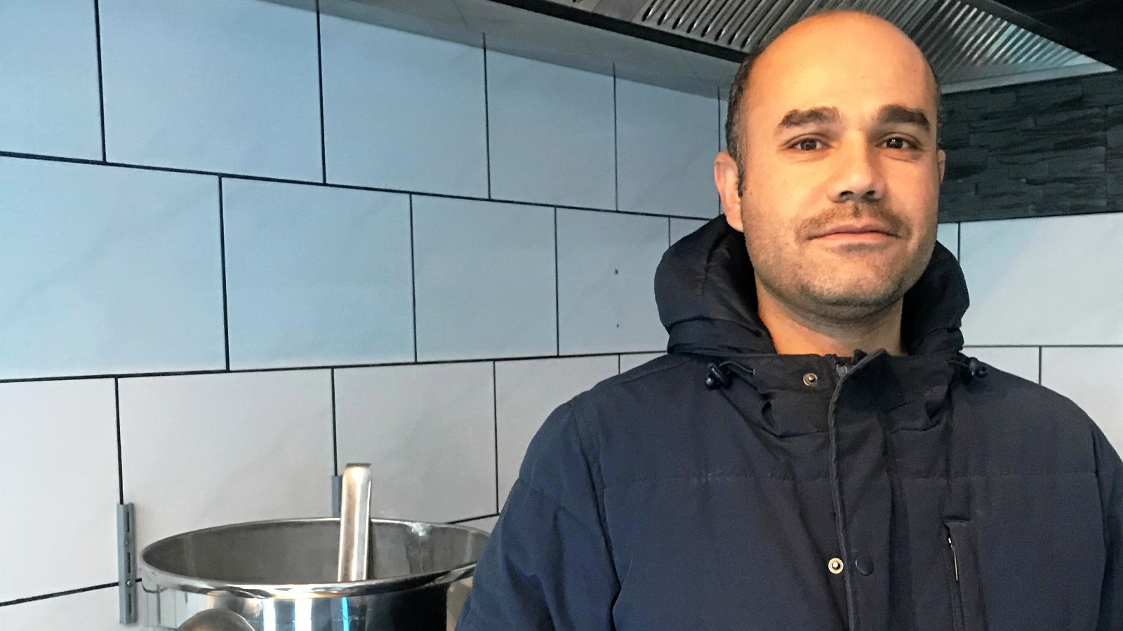 Ismail Hussein eröffnet einen syrischen Imbiss in Menden