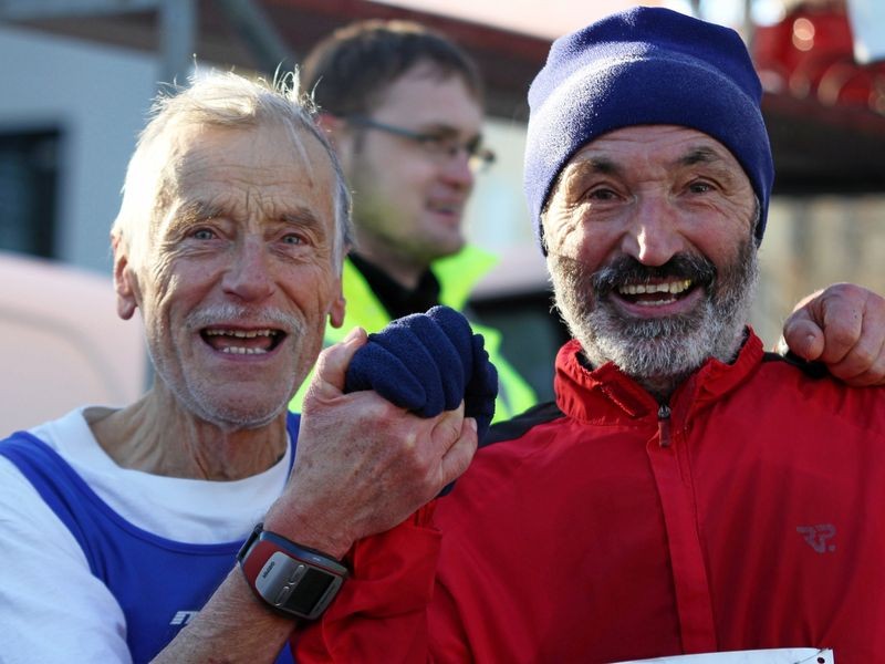 Mit Eisbart und weißen Wimpern