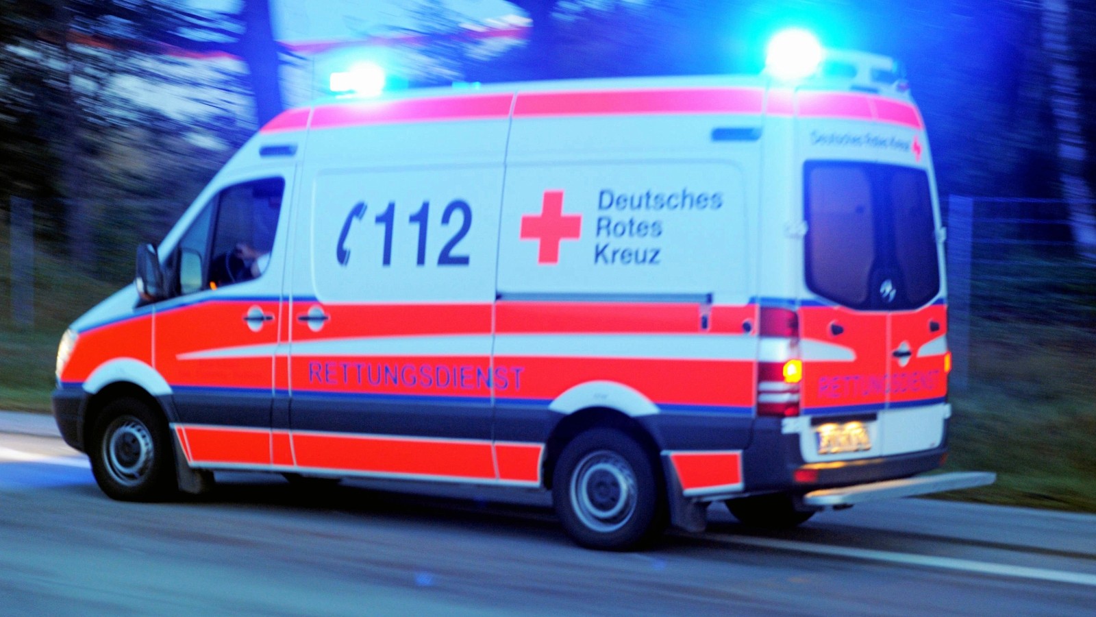 Drei Schwerverletzte bei Unfall im Ilm-Kreis