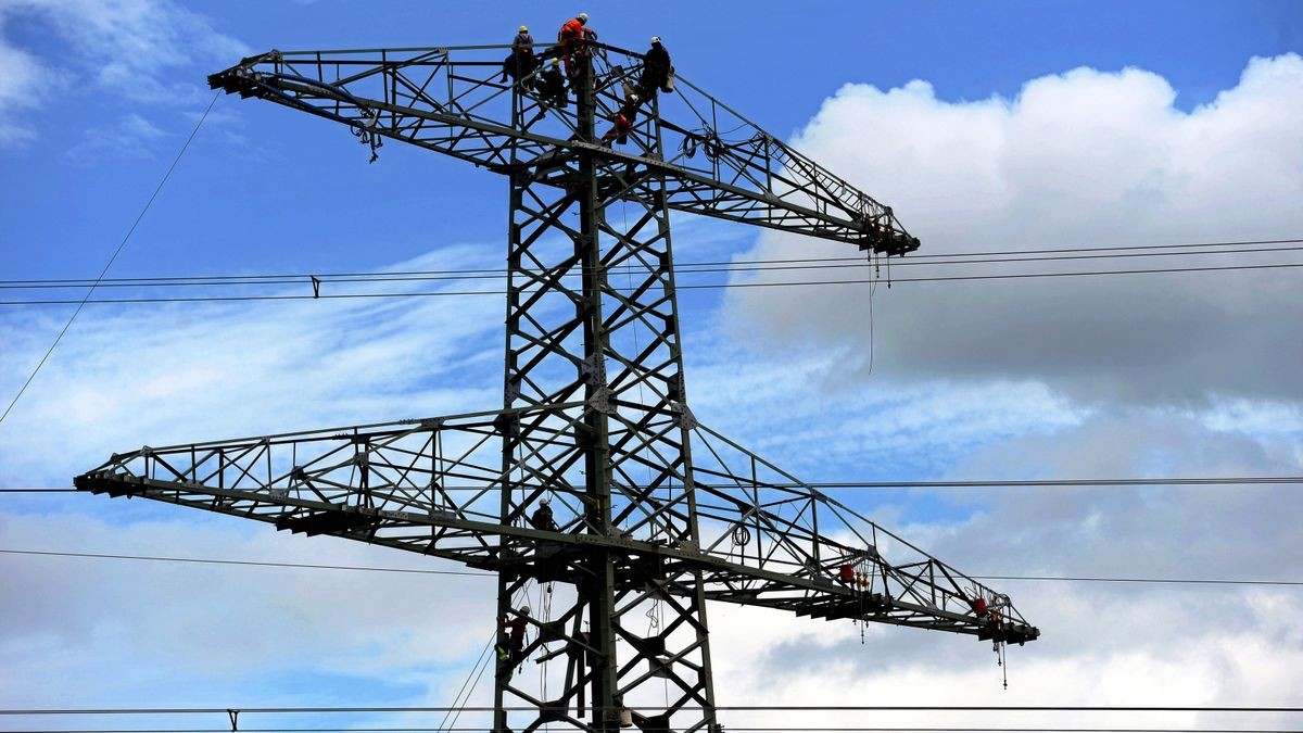 Informationen zu Stromtrasse