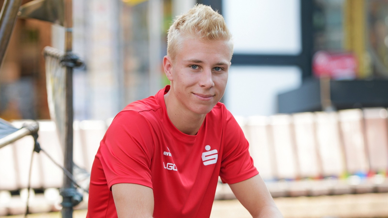 Hattinger Stabhochspringer Jonas Wolf startet mit Bestwert