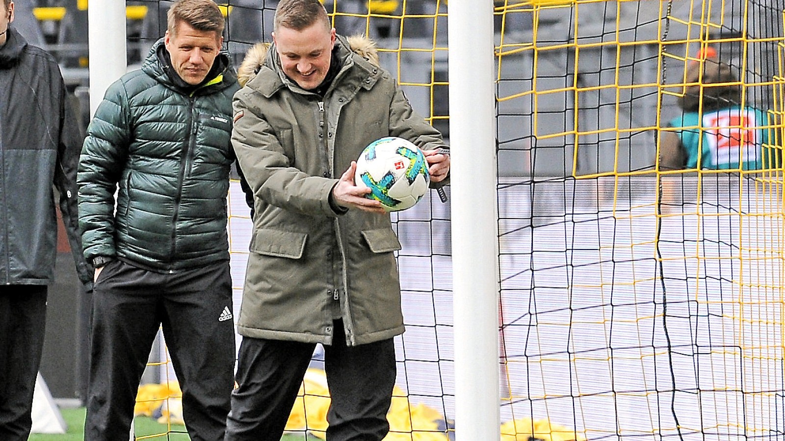 Sascha Thielert: Zwischen Büro und Bundesliga