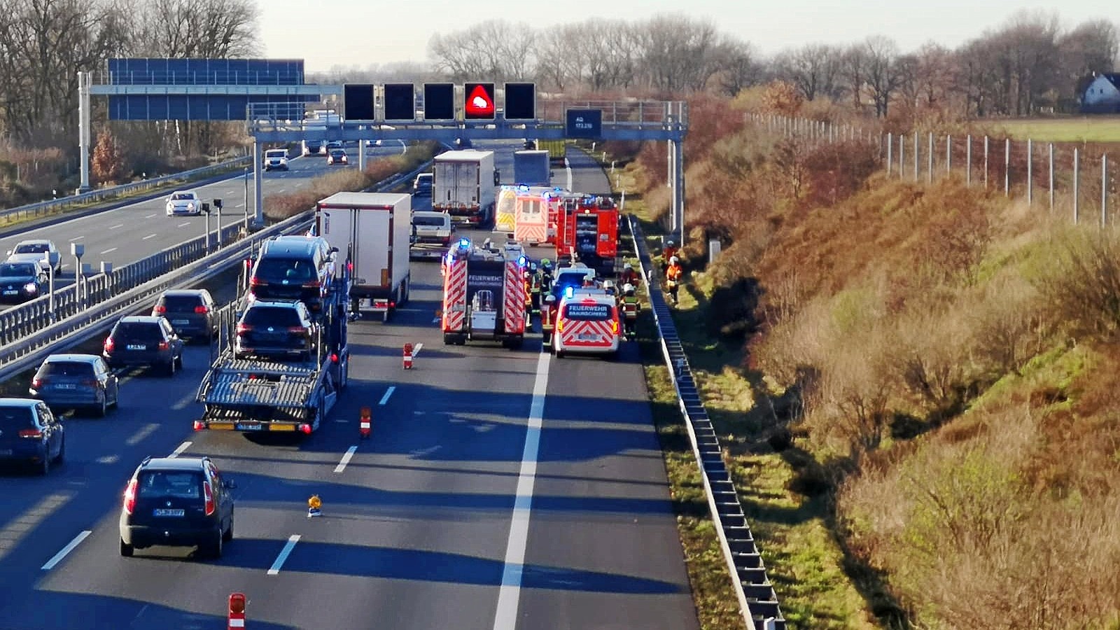 Unfall auf der A2 bei Braunschweig in Richtung Hannover