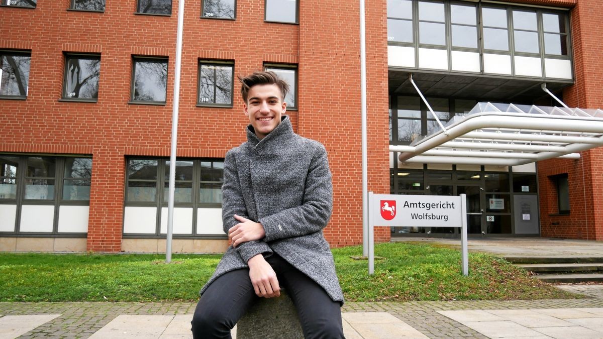 Wolfsburger Schüler erkunden Büros, Betriebe und Behörden