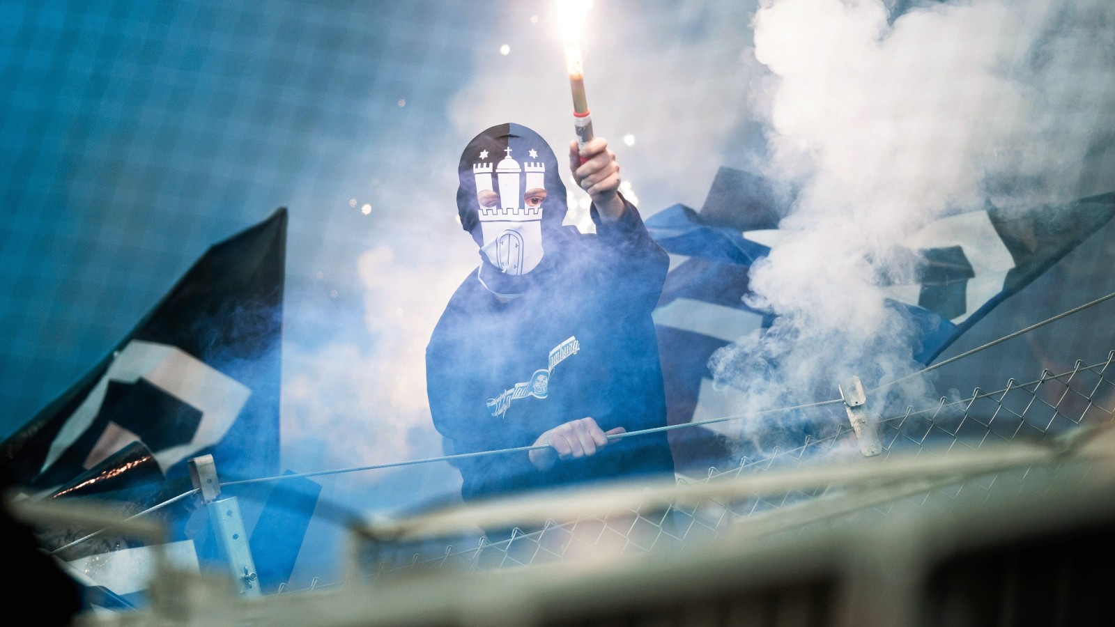 HSV: So soll die Pyro-Show gegen den KSC ablaufen