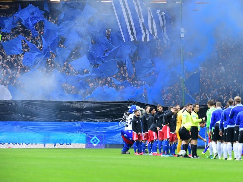 Viel Rauch um nichts? So lief die Pyro-Premiere des HSV