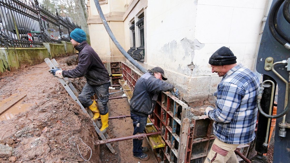 Grundmauern der Lindner-Villa werden abgedichtet