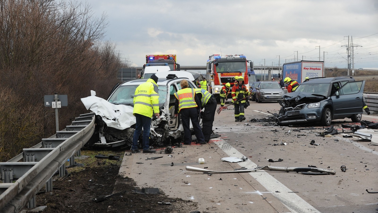 Zahlreiche Verletzte bei Unfall auf A71