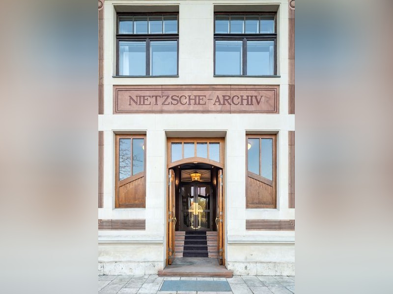 Blick in das Nietzsche-Archiv in Weimar
