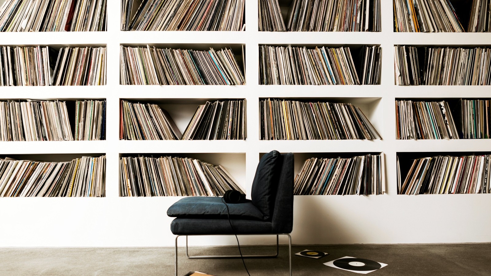 Corona: Pop-Branche hält neue Songs zurück