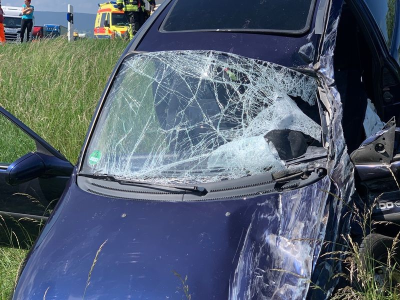 Frau bei Unfall auf B247 schwer verletzt