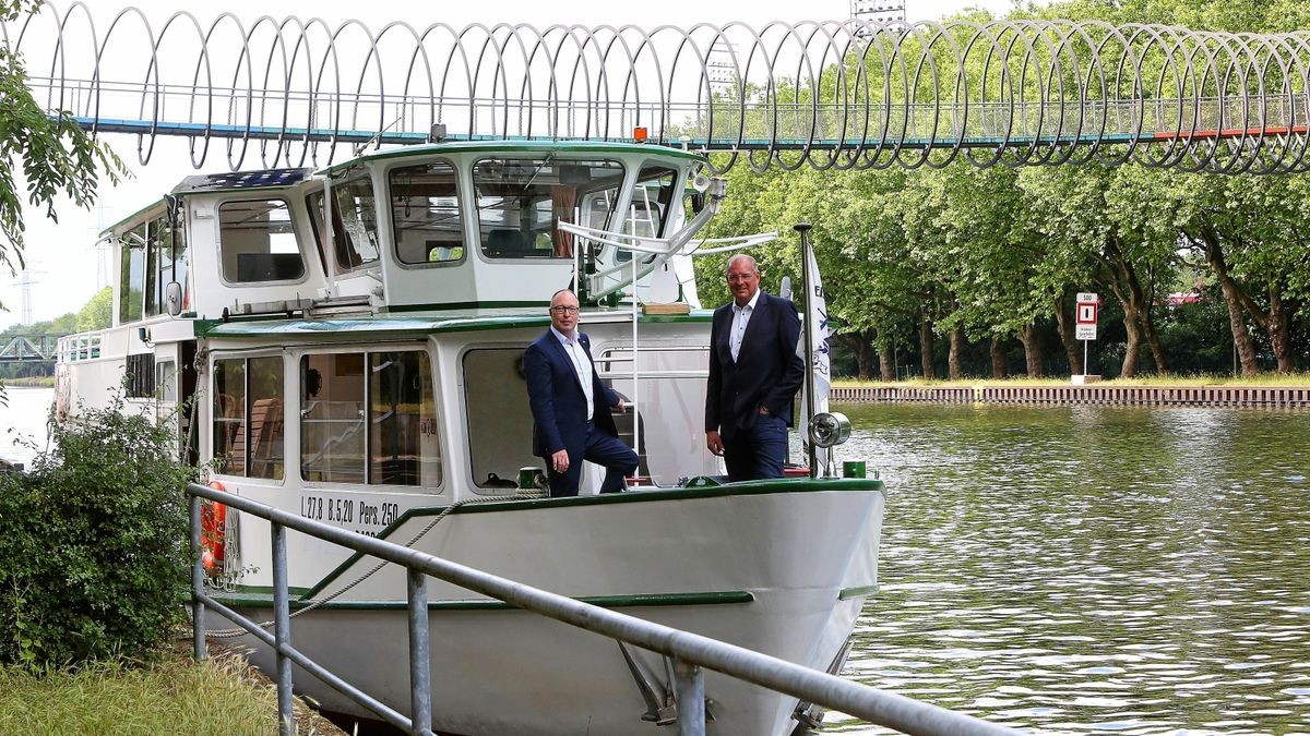 Trotz Corona fährt die Weiße Flotte regelmäßig auf dem Kanal