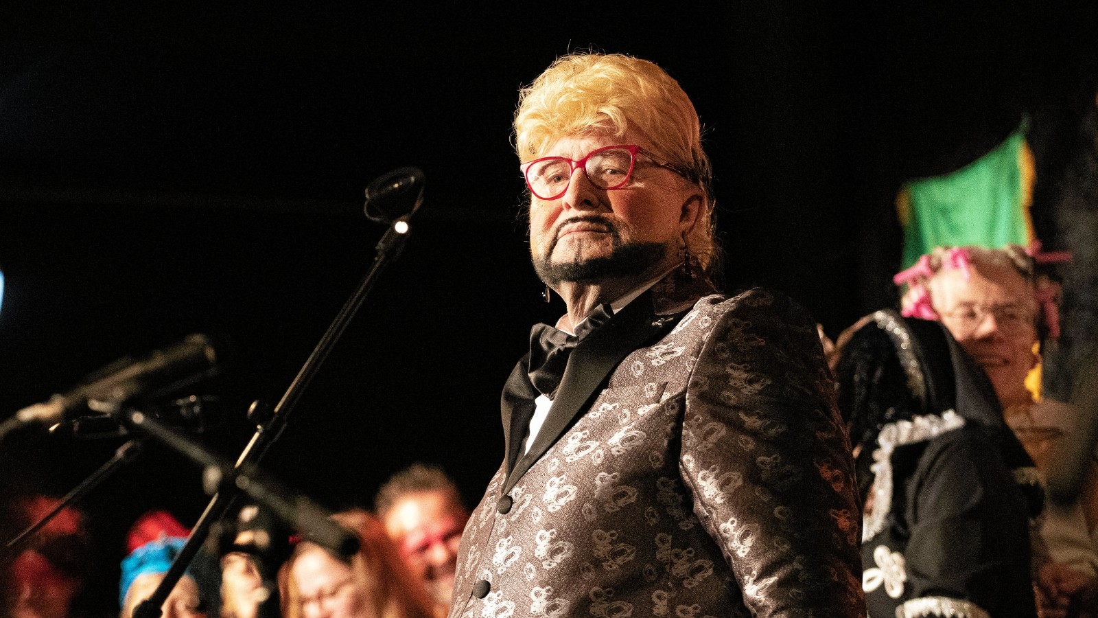 Essens „Schlagergott“ René Pascal macht nun auch Hausbesuche