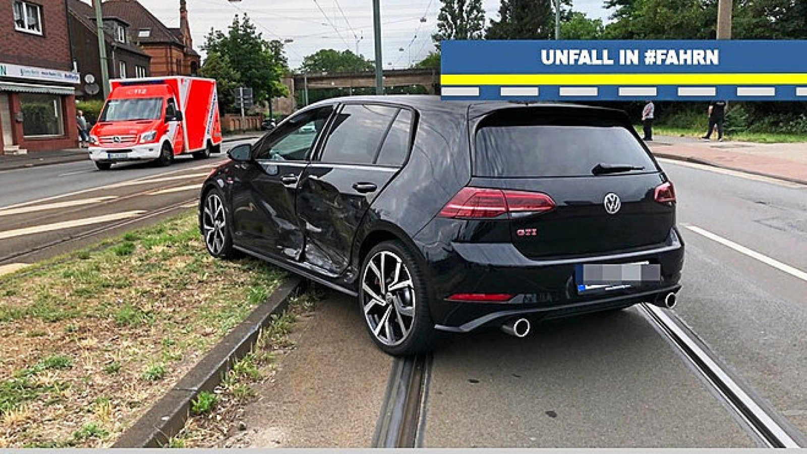 Sechs Menschen verletzt: Schwerer Unfall in Duisburg-Fahrn