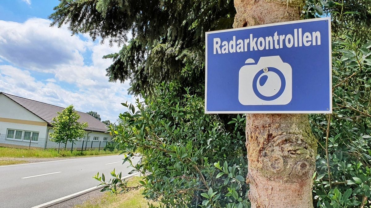 Fake-Blitzer steht in Ruttersdorf