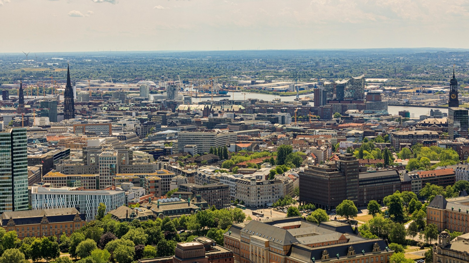 Hamburgs Stadtteile: Wie jung, alt, klein und groß sie sind
