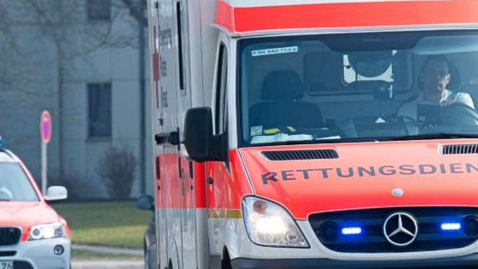 Frau wird bei Unfall auf der B2 bei Gera verletzt