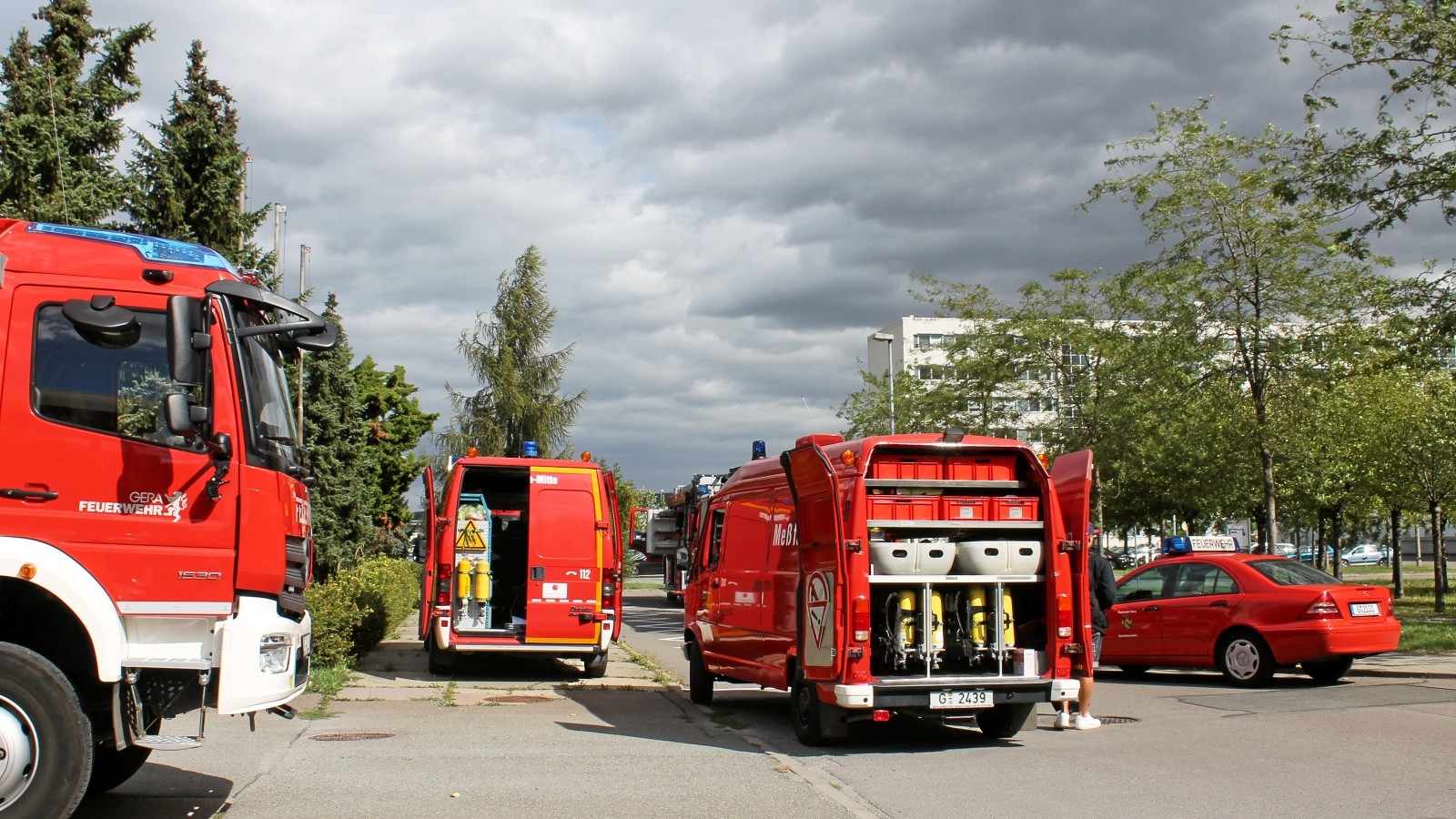 Großeinsatz von Polizei und Feuerwehr am Finanzamt Gera