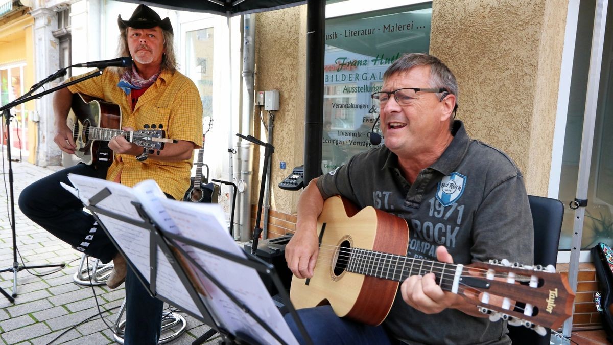 Entspanntes Sonntag-Shopping im Pößnecker Zentrum