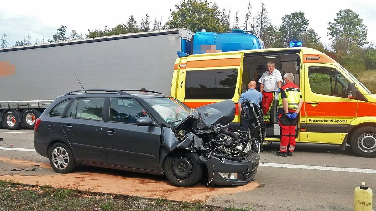 Schwerer Unfall auf A4: Fahrbahn in Richtung Dresden gesperrt