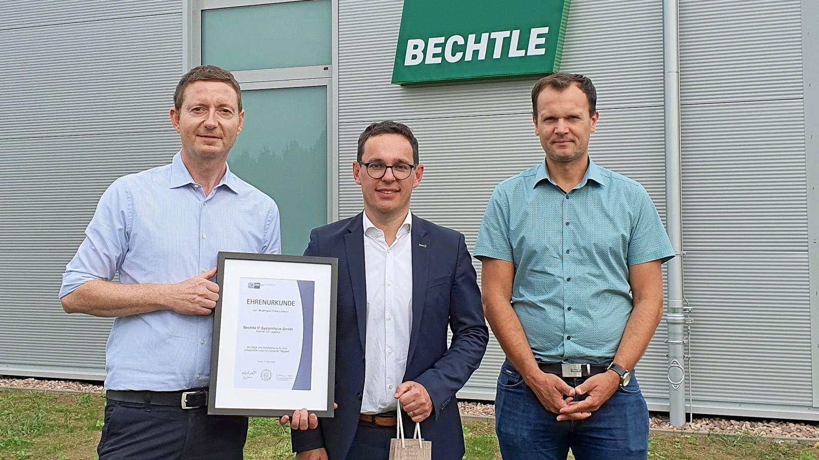 Die IT-Firma Bechtle hat ihren Neubau bezogen