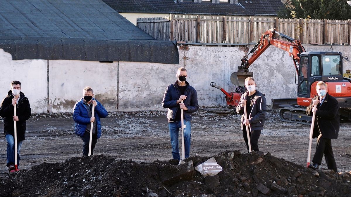 Spatenstich fürs neue Zentrum der Ruhrkirche in Wetter