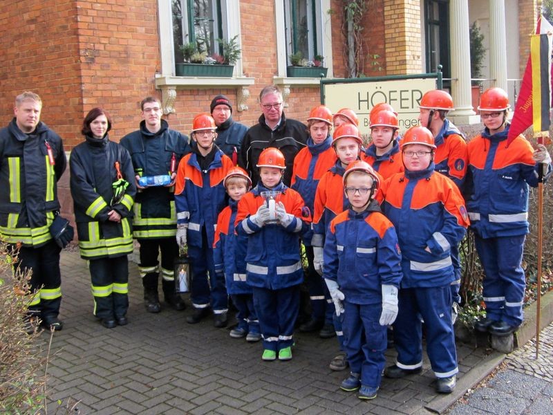 Verein verteilt in Nordhausen das Friedenslicht für trauernde Menschen