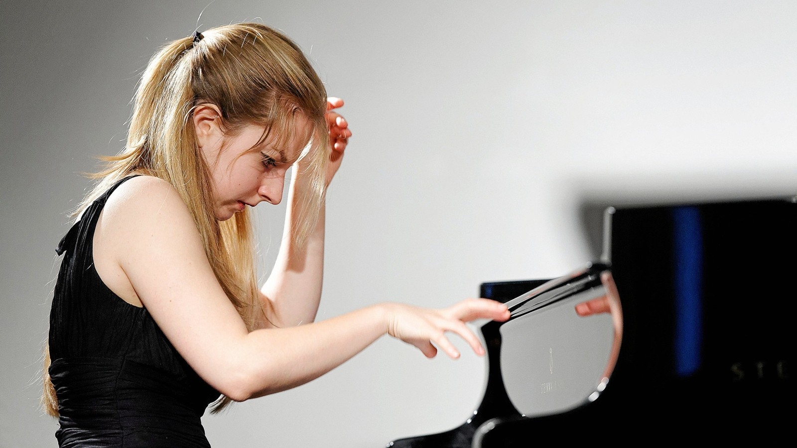 Lise de la Salle kraftvoll beim Klavier-Festival Ruhr