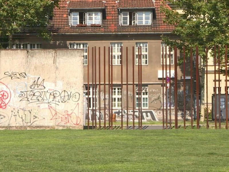 Stasi-Akten: Wie zerstörte Akten aus der DDR wiederhergestellt werden