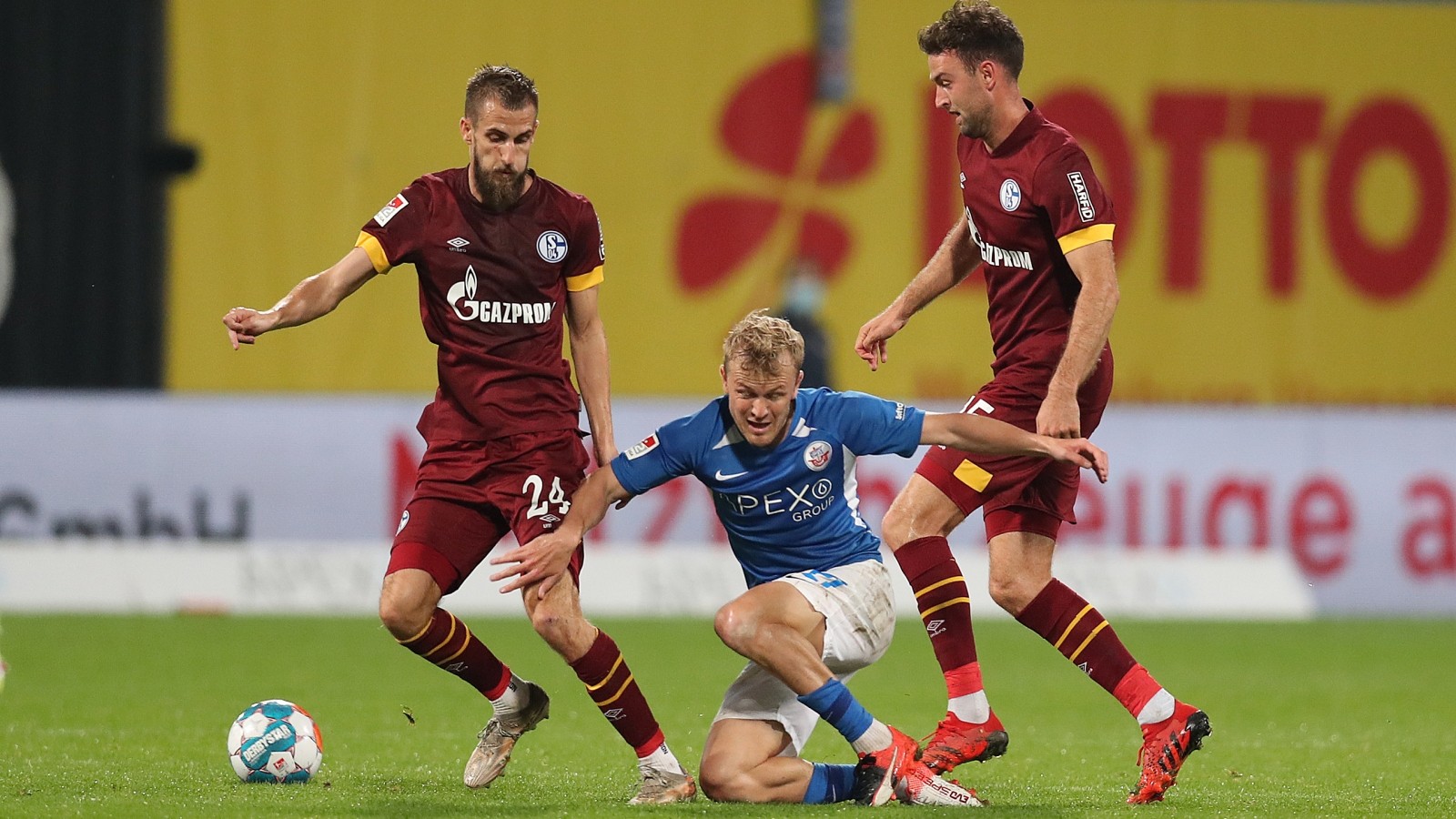 Schalke-Taktik: Darum war Wouters der Palsson-Vertreter