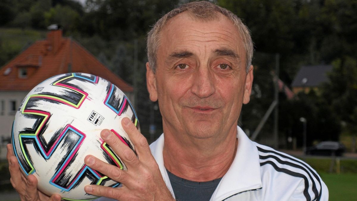 Der Kraftsdorfer Fußballer Andreas Rosenkranz ist 60