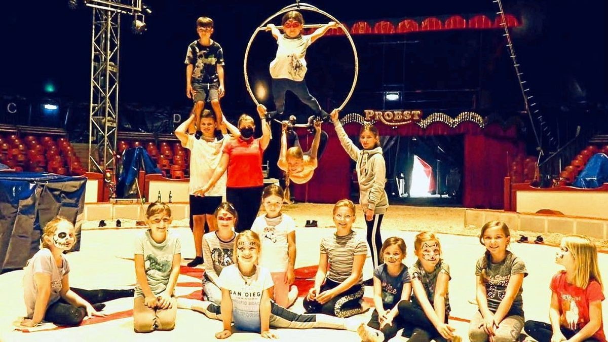 Gelsenkirchen: Circus Probst bietet Kindern Manegenspaß