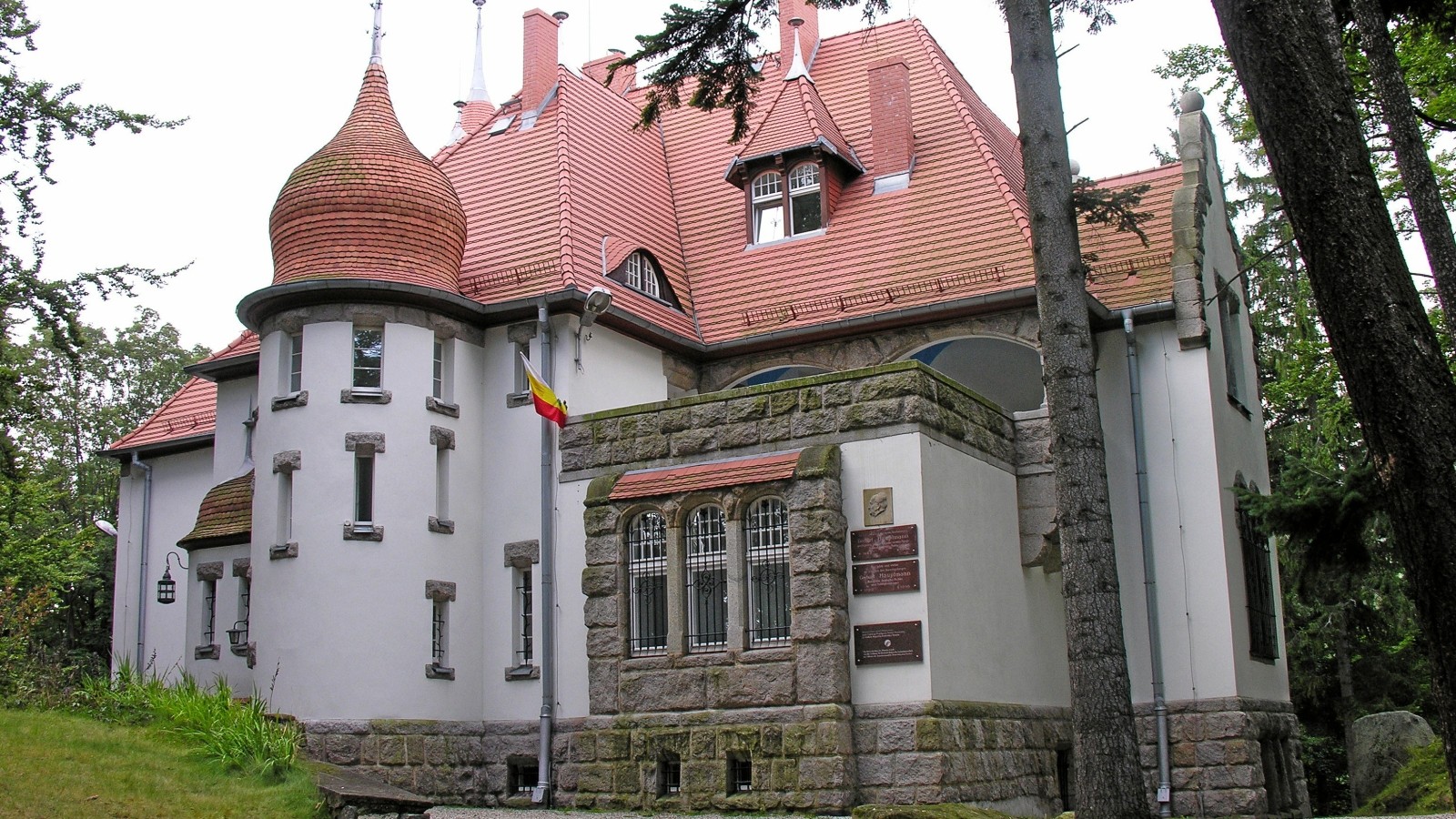 Das Nazi-Regime umgarnte den Großschriftsteller G. Hauptmann