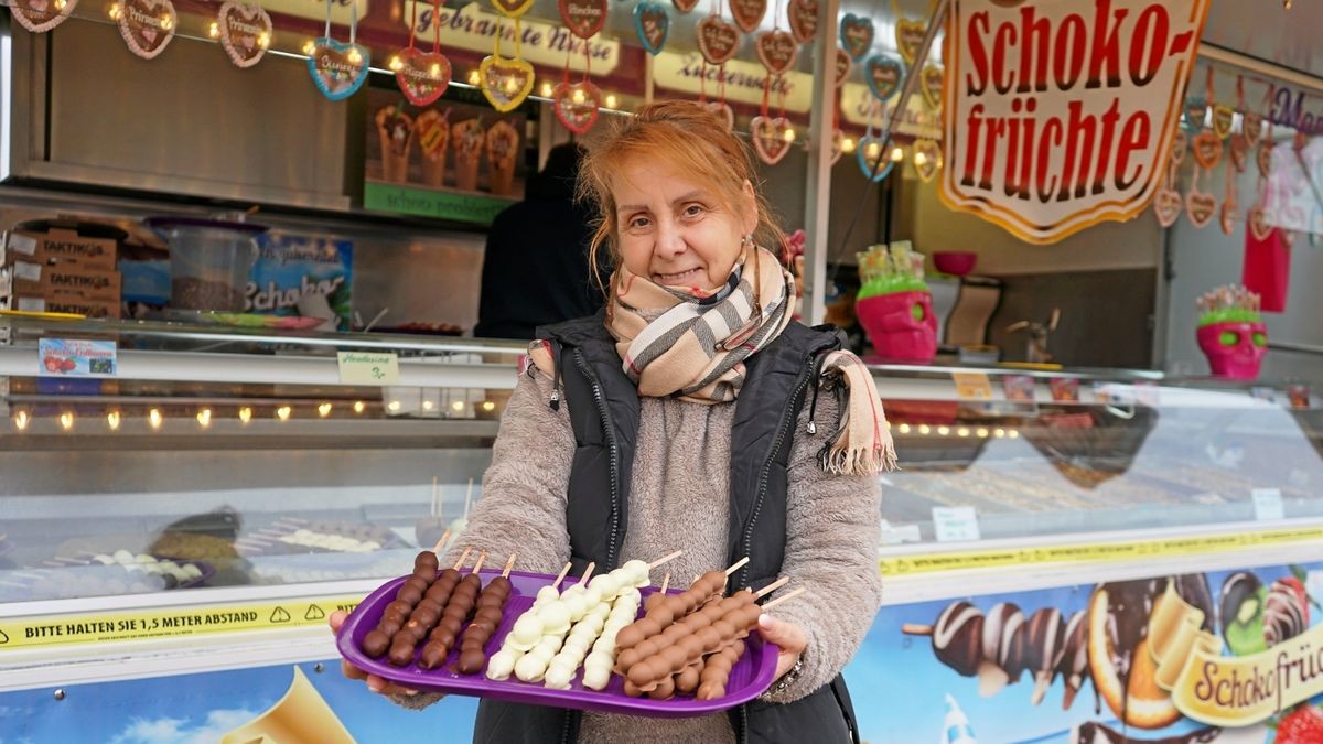 Lebkuchen und Schokoäpfel an der Tankstelle in Sömmerda
