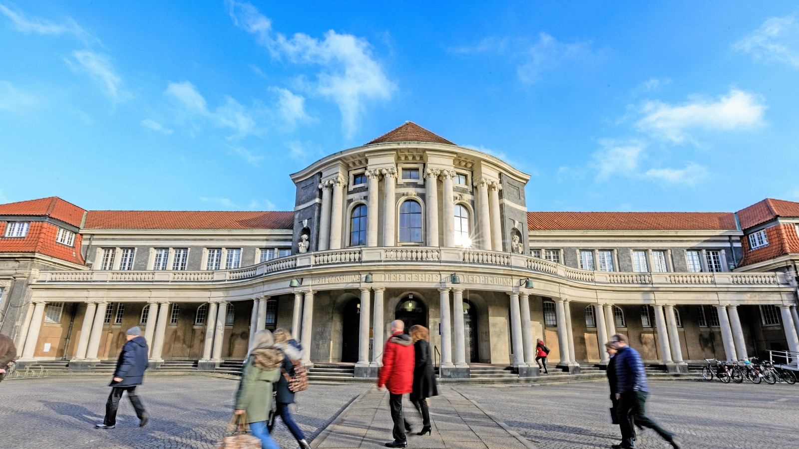 Zeitzeugen gesucht! Uni Hamburg plant besonderes DDR-Projekt