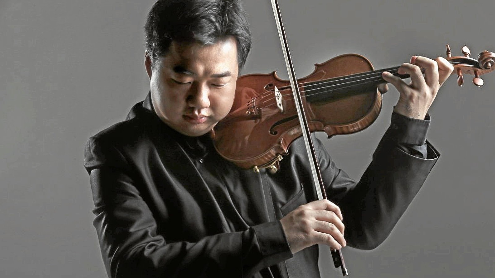 Bochum: Star-Violinist Ning Feng gelingt eine Sternstunde