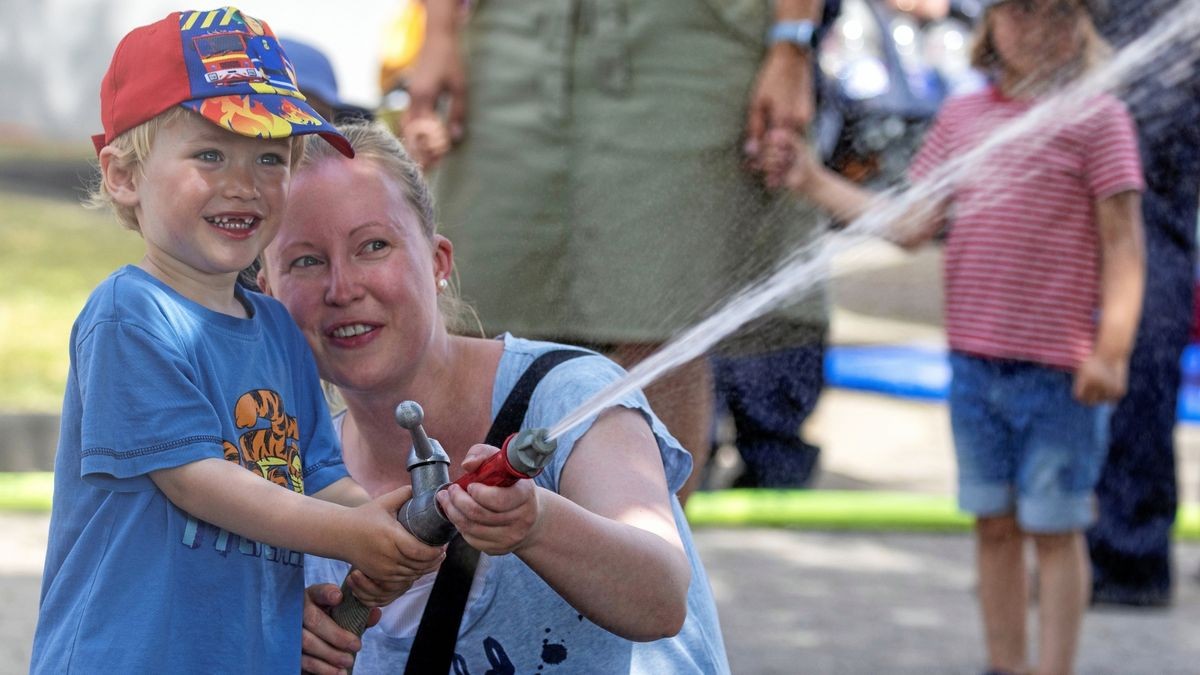 Sprockhövel: Wasser marsch beim Flori-Fest in Herzkamp