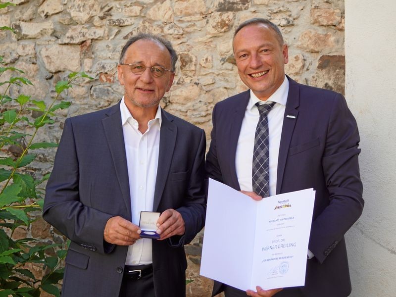Stadt Neustadt ehrt Werner Greiling mit der Medaille „Für besondere ...