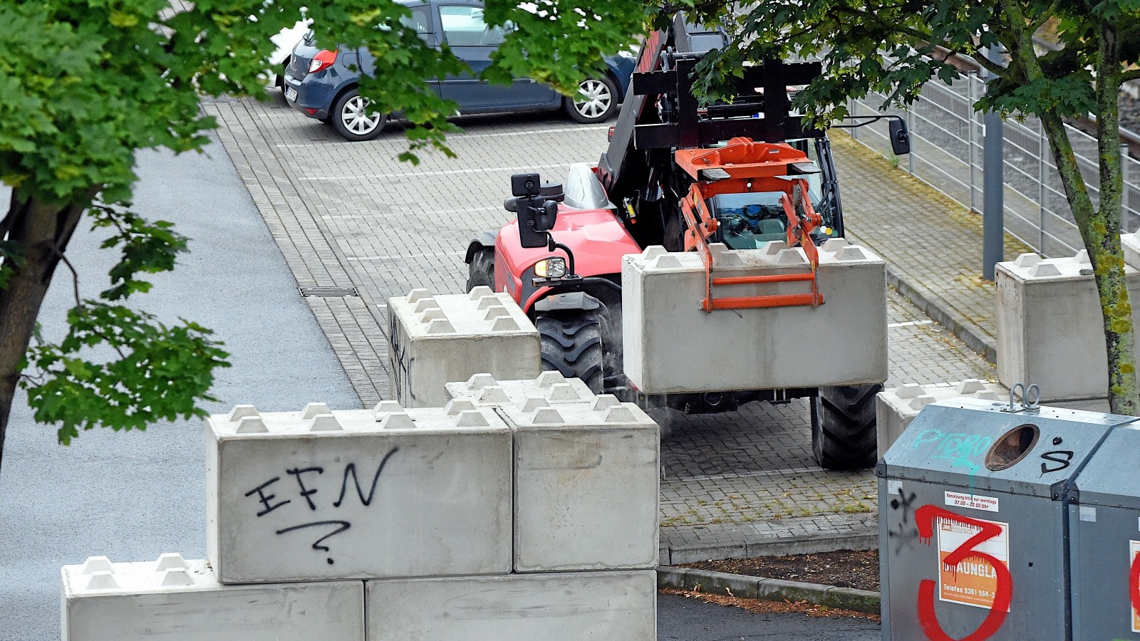 Die Mauer im Erfurter Rieth ist gefallen