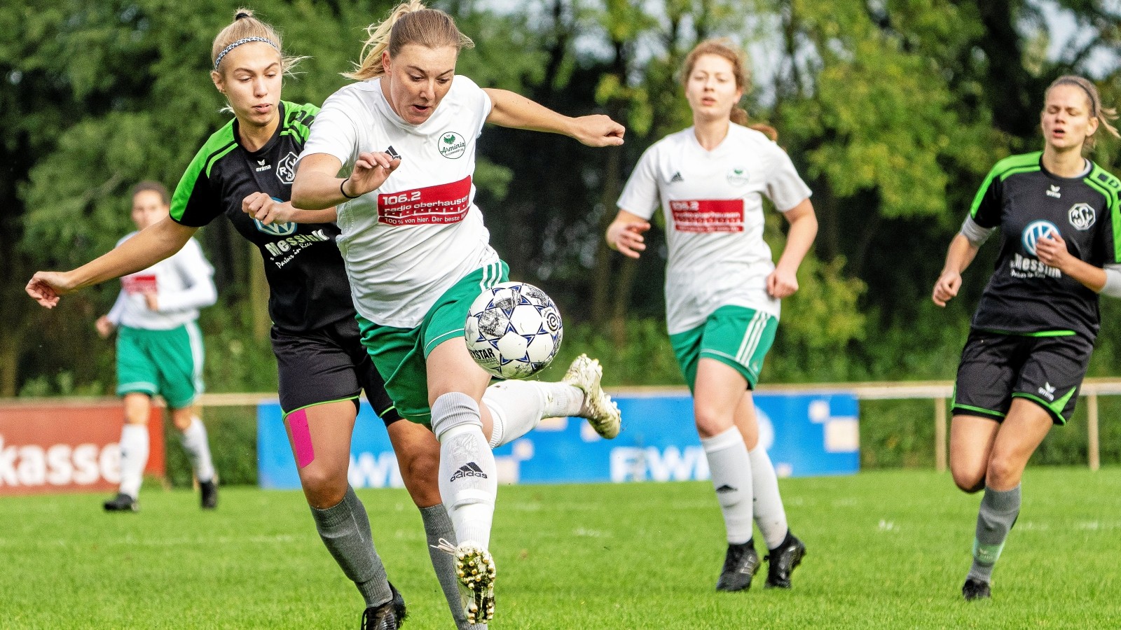Fußballfrauen des SV Rees freuen sich auf den FC Schalke 04