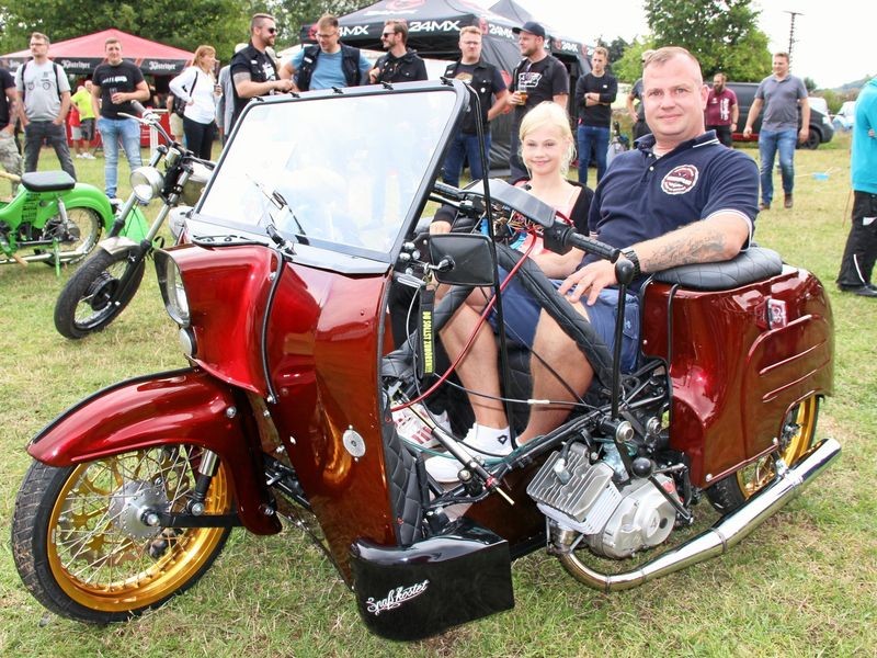 Simson-Treffen mit vielen Schmuckstücken in Harzungen