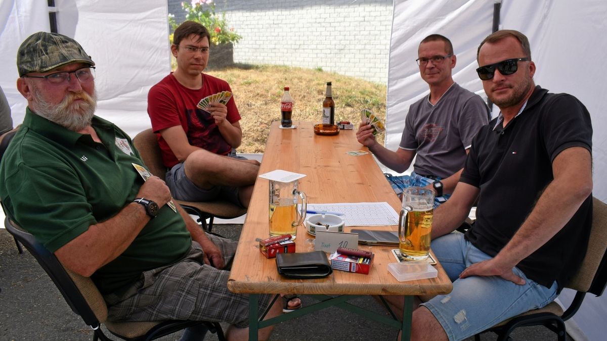 Preisskat in Gösselsdorf: Weltkulturerbe pflegen und einen Rekord ...