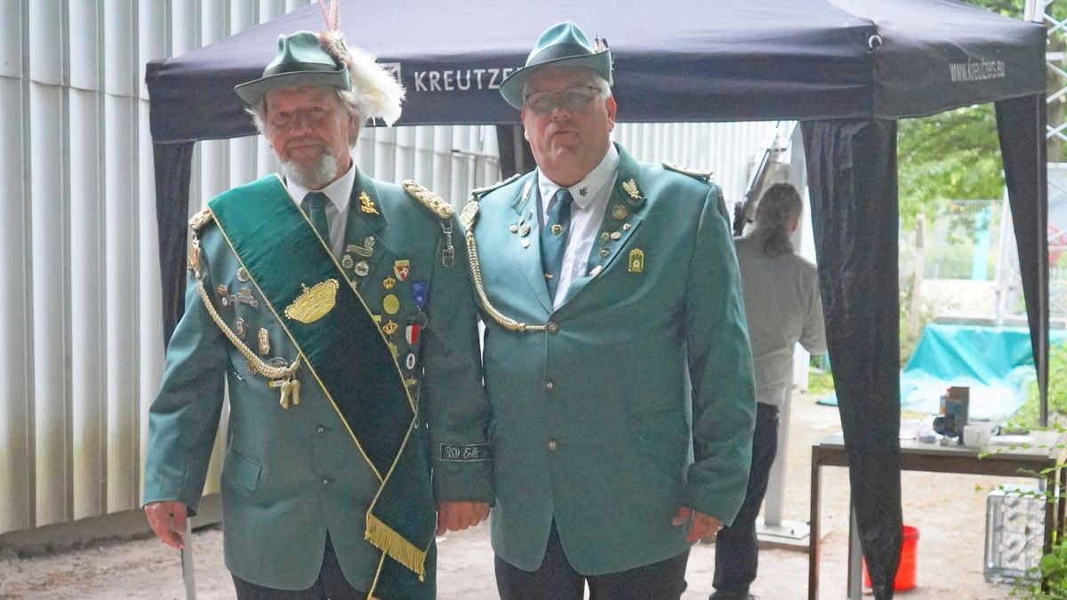 Gelsenkirchen: Peter Weinert ist Middelicher Schützenkönig