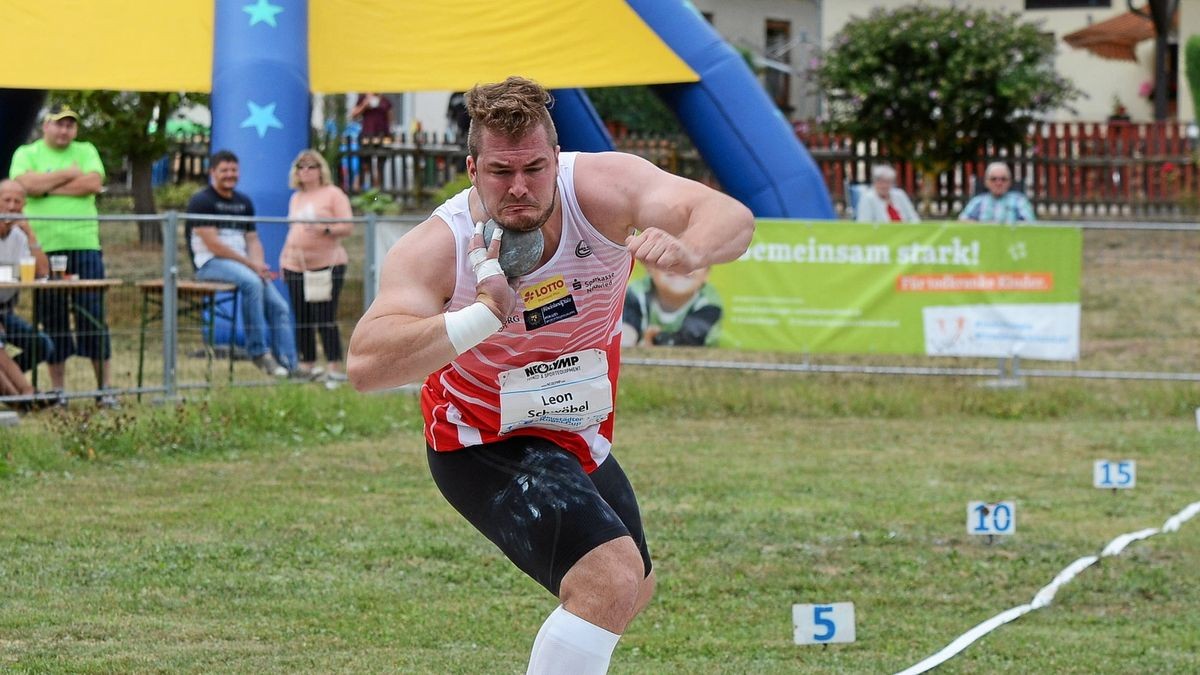 Neustädter Kugel-Cup wird erneut zum Ritter-Fest