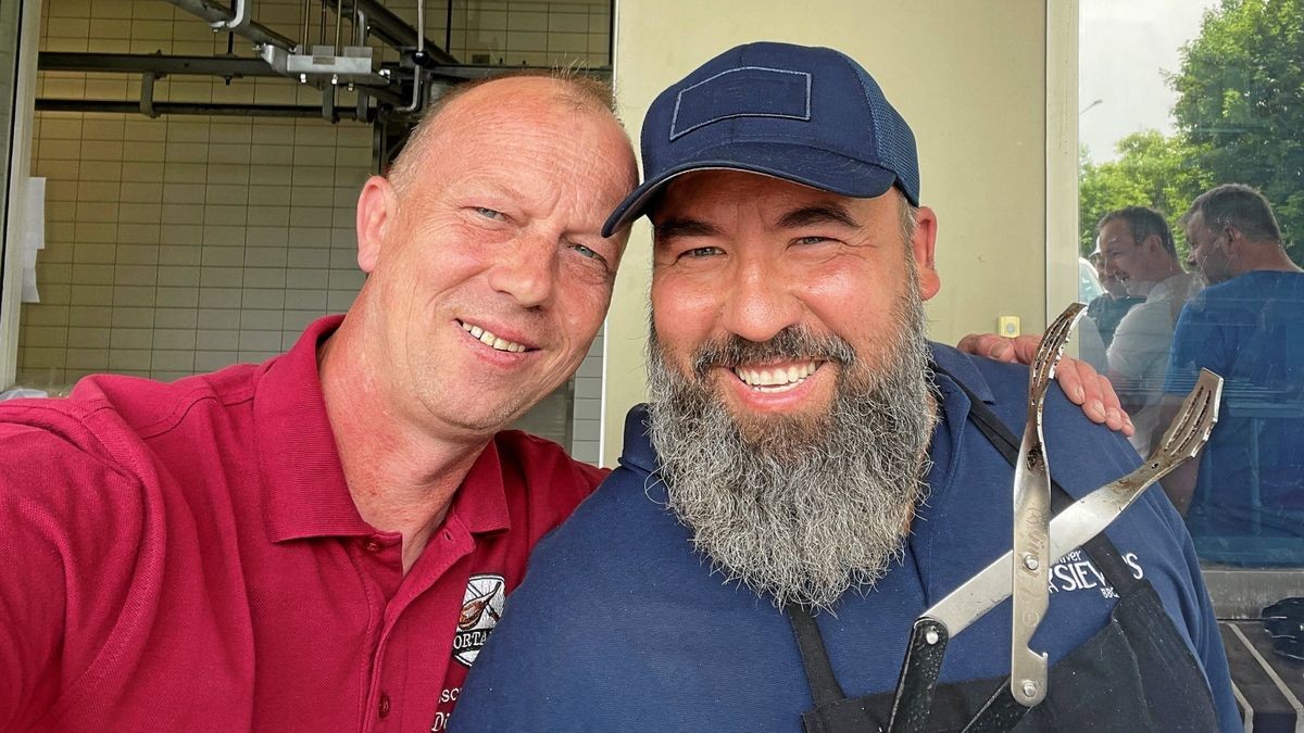 Cortador und Asador: Dirk Lindig aus Dobian kennt sich mit Fleisch aus